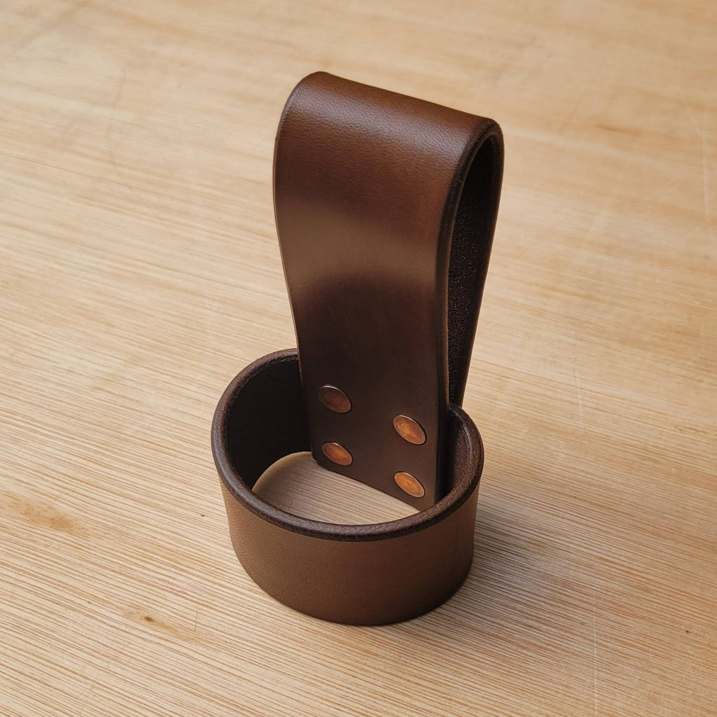 Veg Tan Leather Axe Loop (UK-Made) | Secure Carry – Journeyman Handcraft
