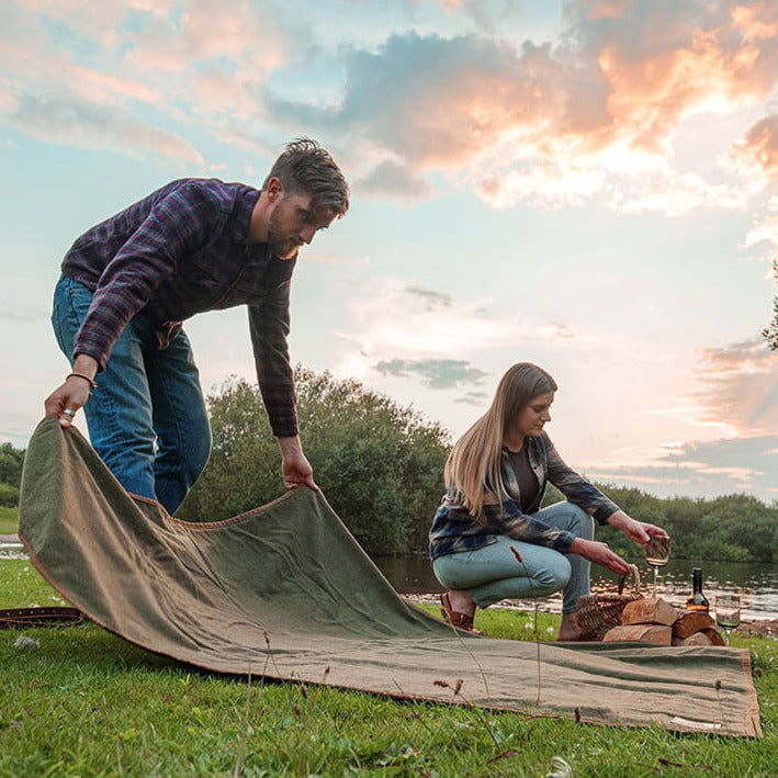 Bushcraft Wool & Wax Canvas Blanket for Outdoors – Journeyman Handcraft